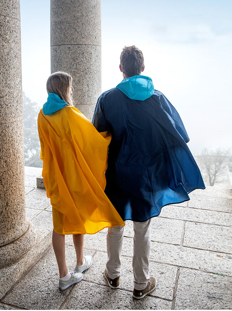 Ultralight portable RainCoat – www.naturehikeoman.com